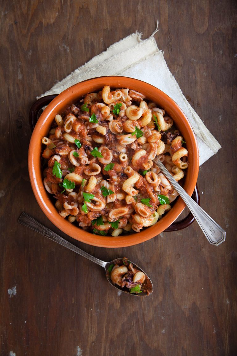 Pasta with Calamari Sauce - Colavita Recipes
